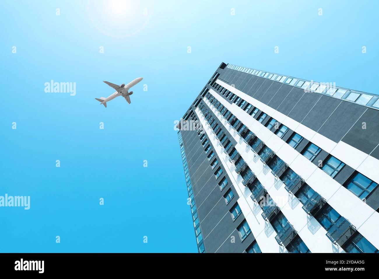 Low angle aerial view passenger hi-res stock photography and images - Alamy