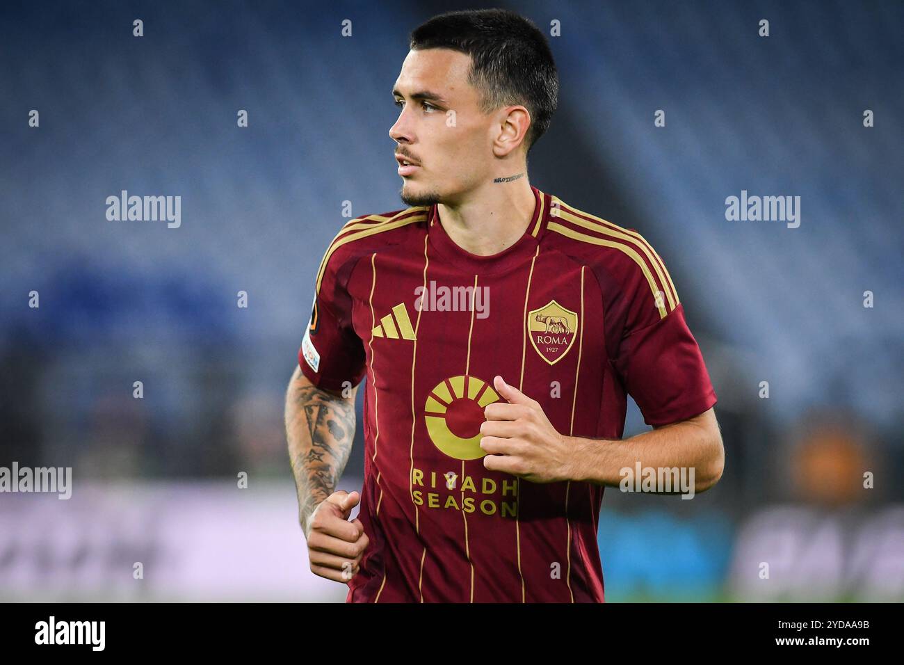 Enzo le fee of as roma hi-res stock photography and images - Alamy