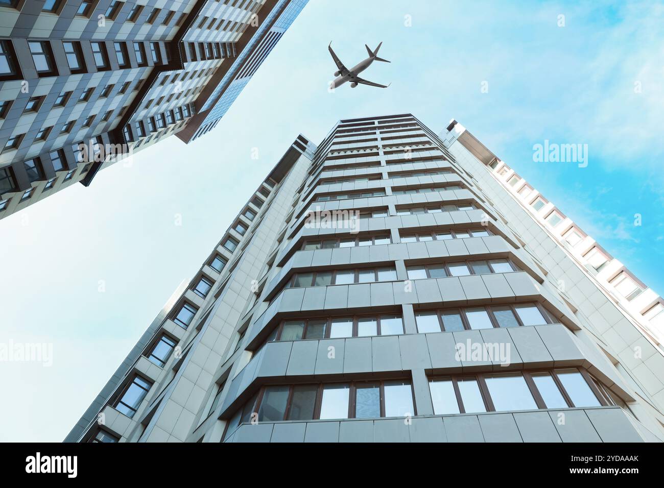 Flying low over downtown cityscape hi-res stock photography and images ...