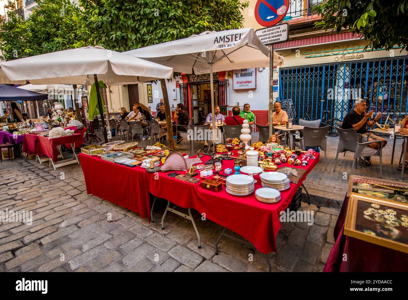 Mercado del pulgas hi-res stock photography and images - Alamy