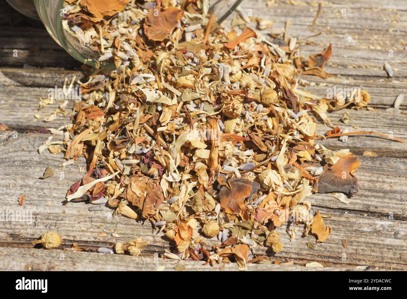 Dried herbs for hi-res stock photography and images - Alamy