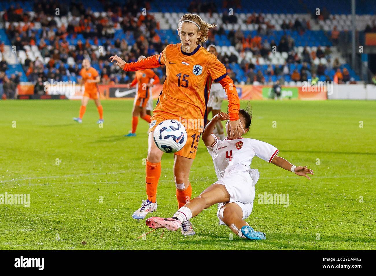 Doetinchem, Netherlands. 25th Oct, 2024. DOETINCHEM, Stadium De ...