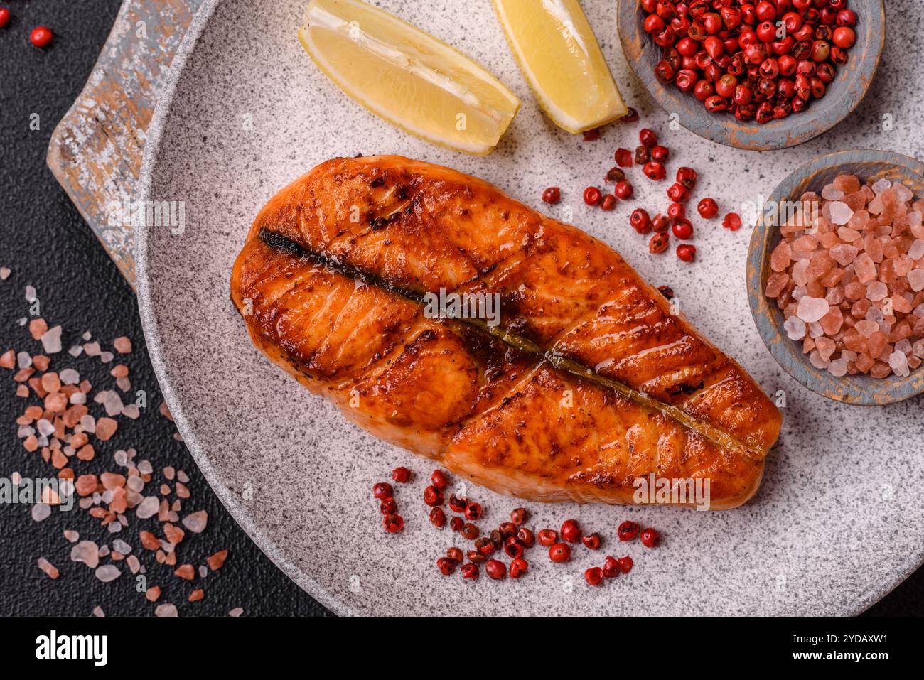 Dish fresh salmon steak hi-res stock photography and images - Alamy