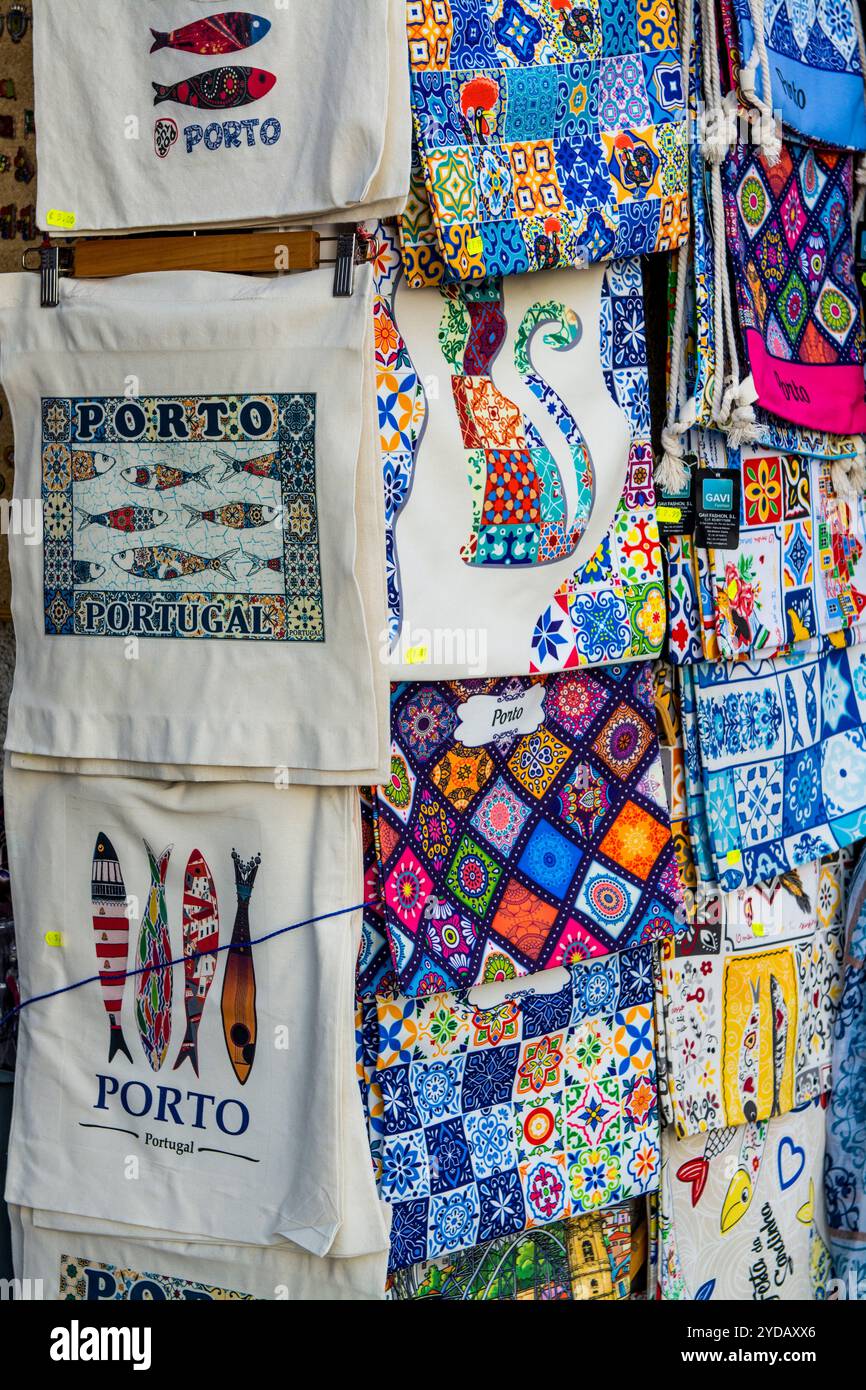 Portugal souvenirs gifts hi-res stock photography and images - Alamy