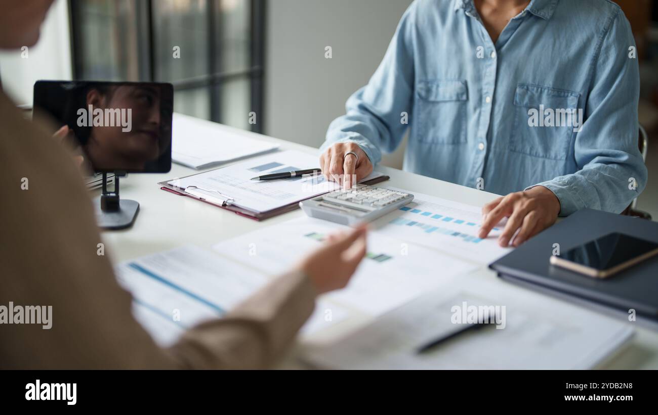 Group communication public service hi-res stock photography and images ...