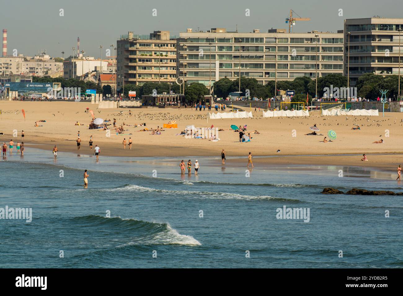 Praia de Matosinhos (Matosinhos Beach) near Saint Francis Xavier Fort ...