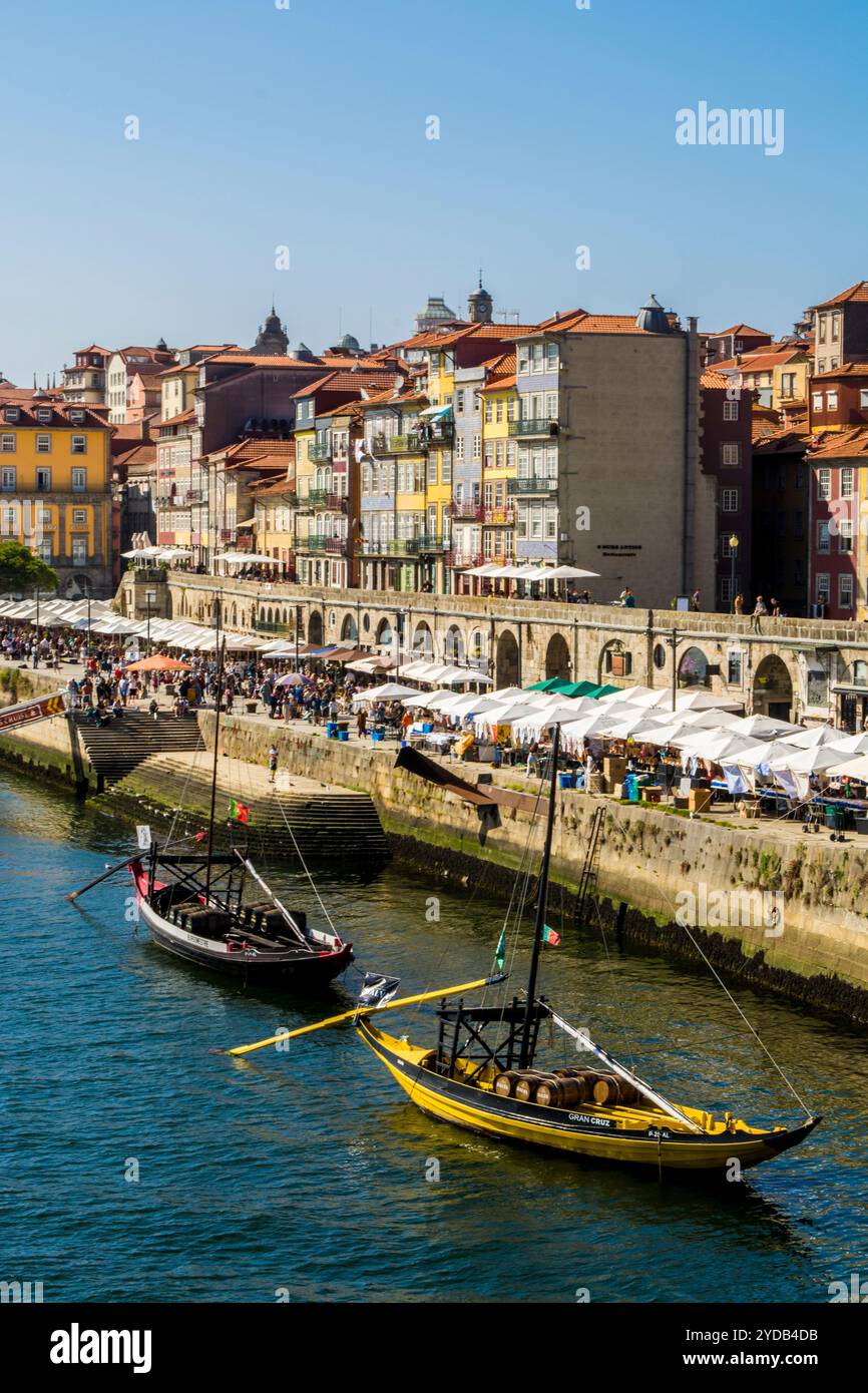 Old coastal town along douro hi-res stock photography and images - Alamy
