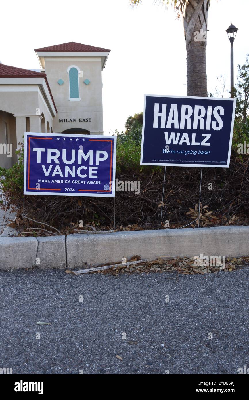 Venice, Florida, USA – Oct 24, 2024: Trump/Vance ‘Make America Great ...