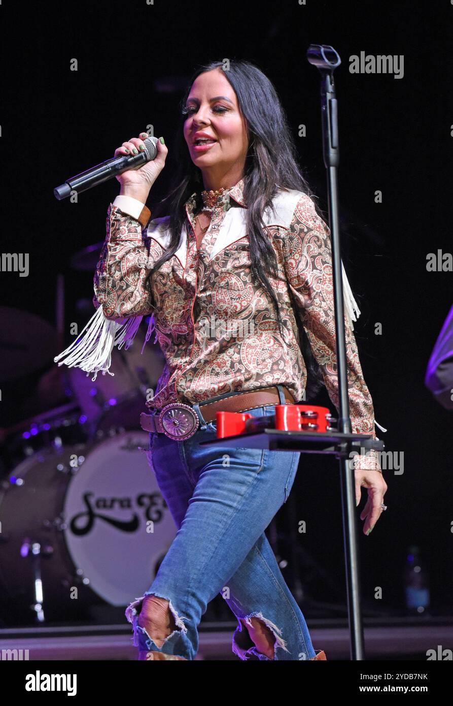 Ga. 25th Oct, 2024. Sara Evans on stage for Sarah Evans in Concert ...