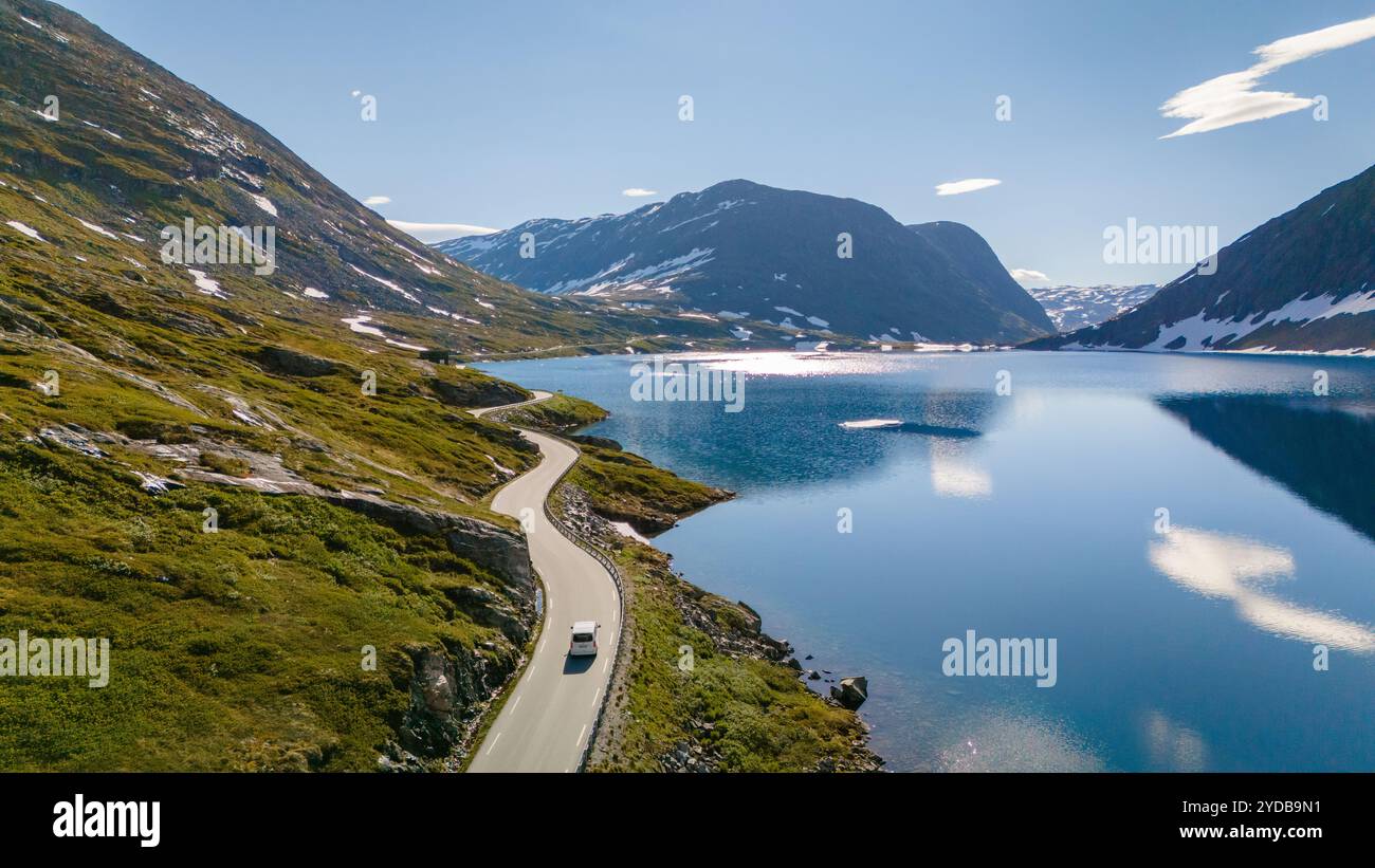 Scenic drive through mountains hi-res stock photography and images - Alamy