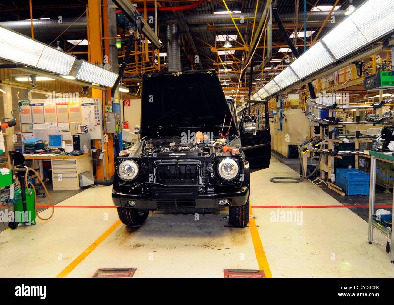 Fabrication mercedes benz hi-res stock photography and images - Alamy