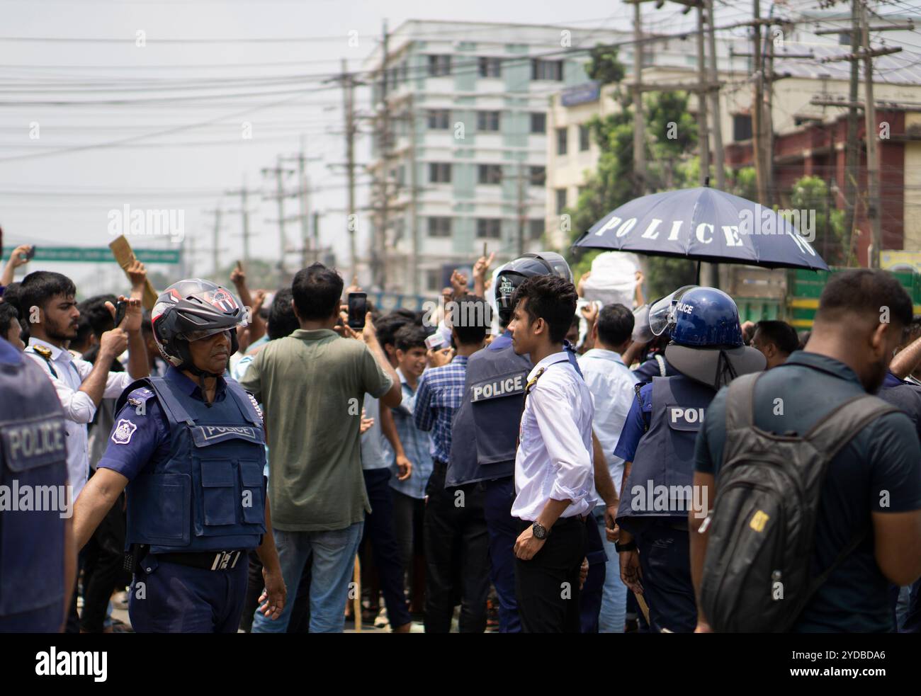 Dhaka, Bangladesh- 18 July 2024: School and college students are also ...