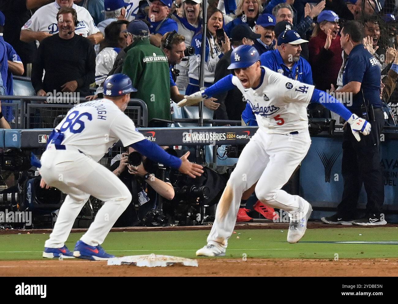 Los Angeles, United States. 25th Oct, 2024. Los Angeles Dodgers Freddie ...