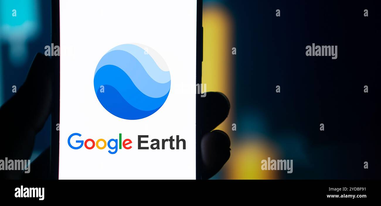 Dhaka, Bangladesh- 23 July 2024: Google Earth logo is displayed on smartphone Stock Photo - Alamy