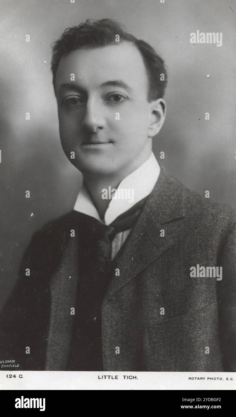 Little tich edwardian performer hi-res stock photography and images - Alamy