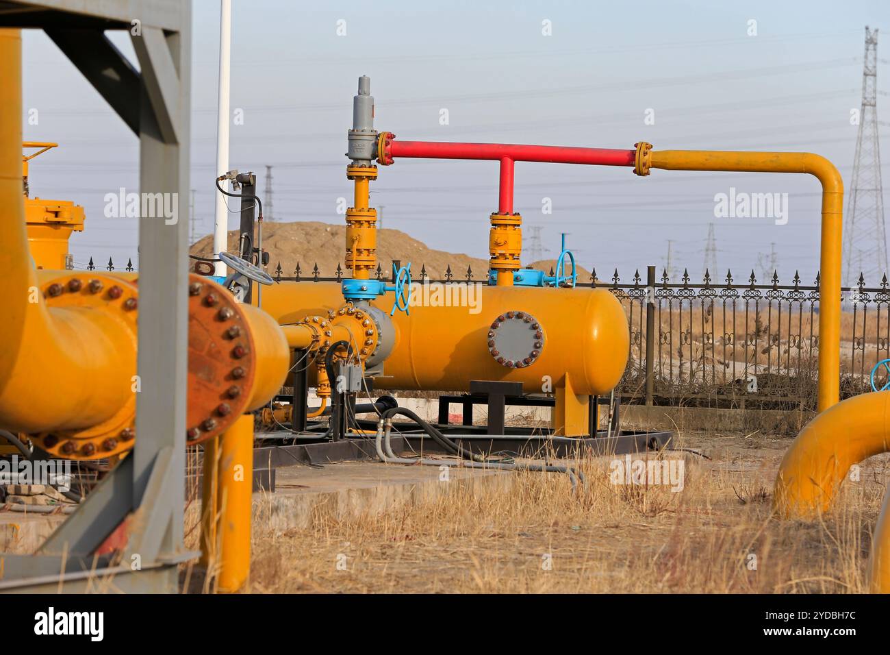 Oilfield equipment and pipeline Stock Photo - Alamy