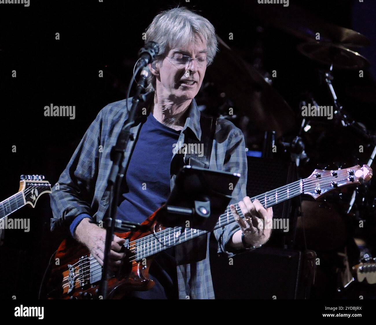 Phil Lesh, Grateful Dead co-founder and bassist, performs at the Fare ...