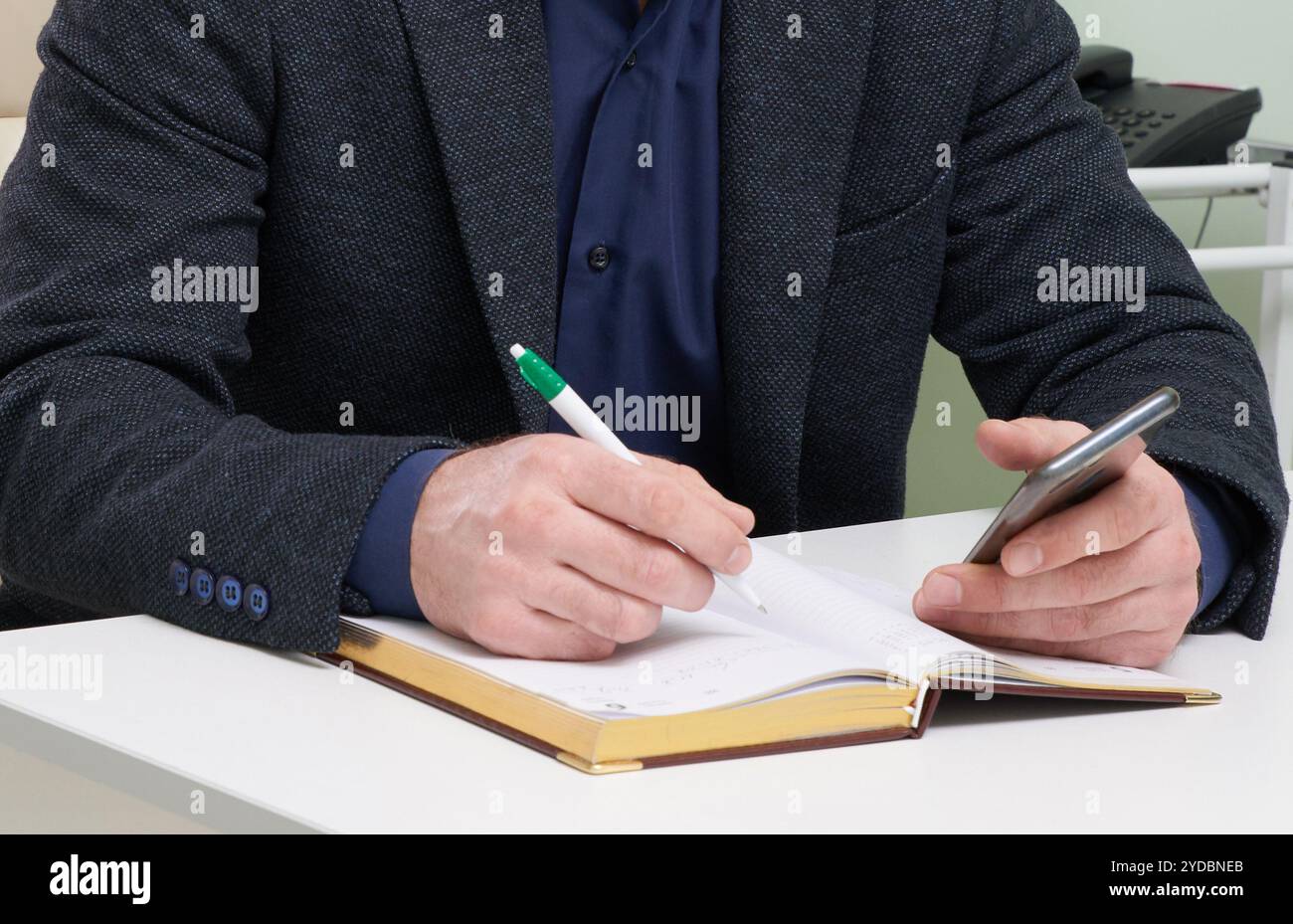 Mature ceo sitting in hi-res stock photography and images - Alamy