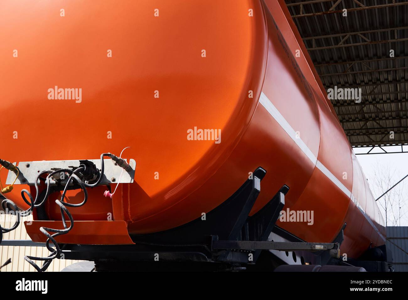Water delivery delivering truck hi-res stock photography and images - Alamy