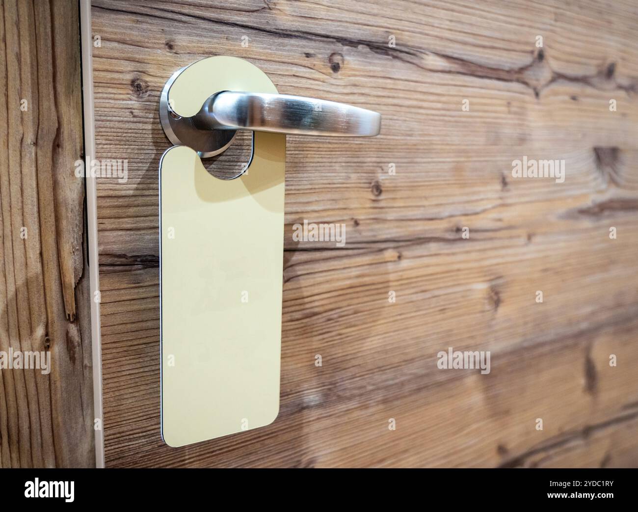 An empty sign on the hotel door handle for your text Stock Photo - Alamy