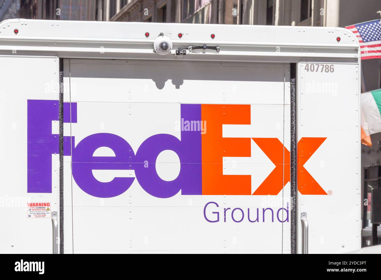 Fedex package hi-res stock photography and images - Alamy