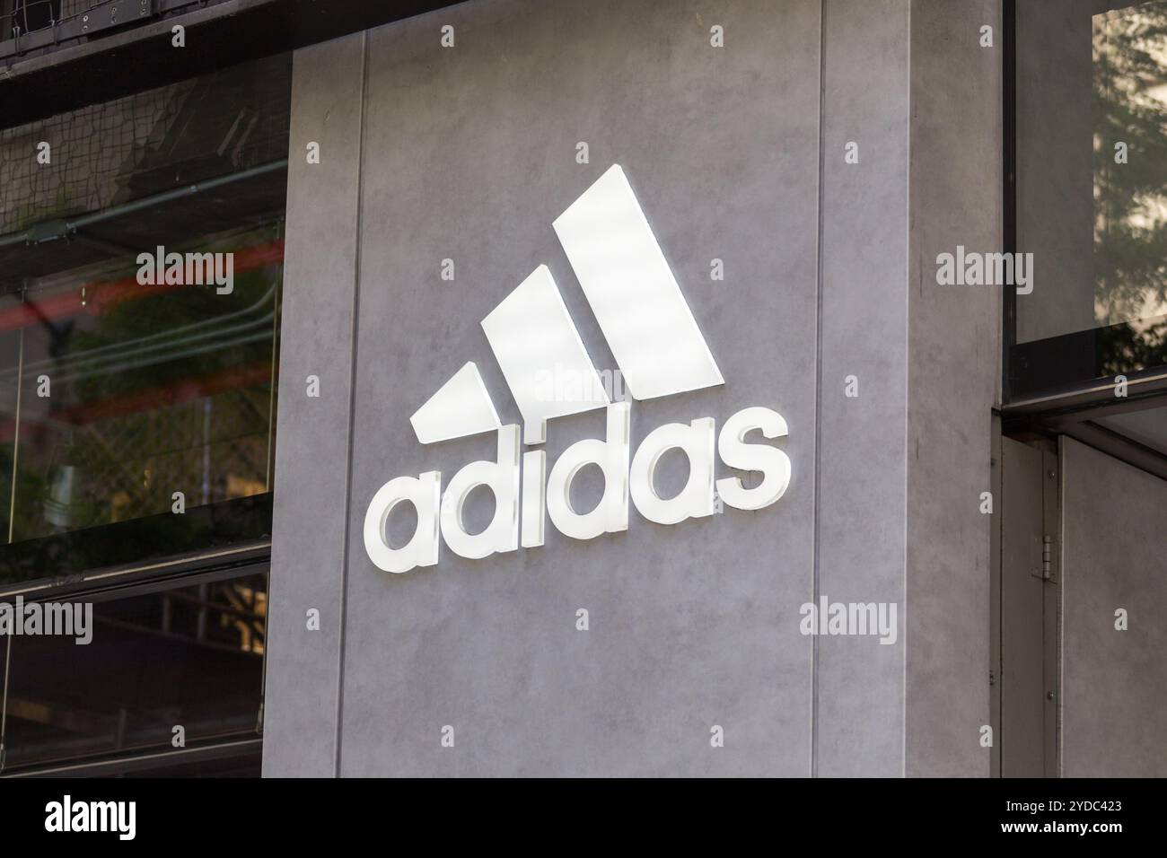 Adidas store logo hi-res stock photography and images - Alamy