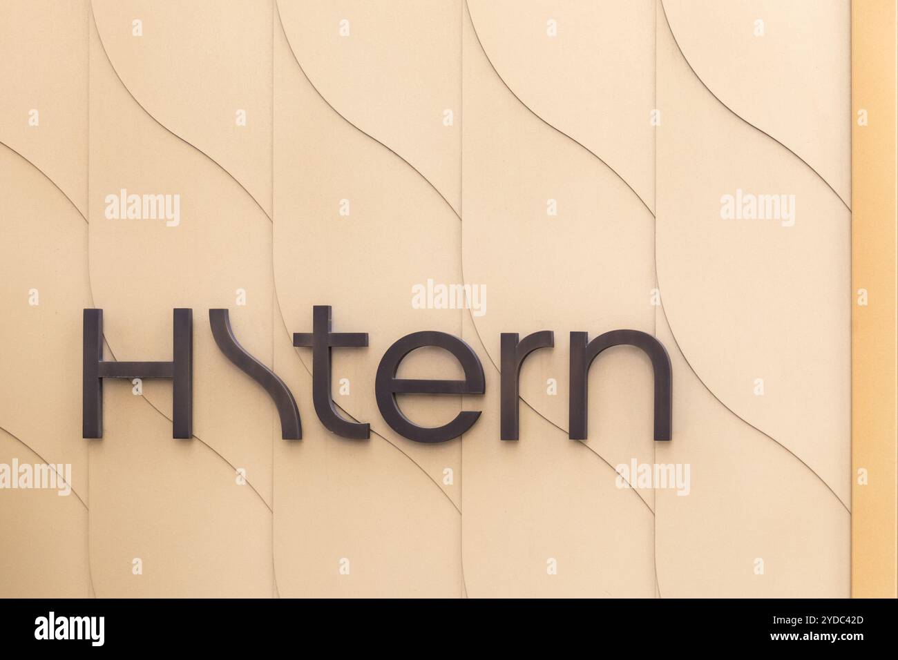 H stern store hi-res stock photography and images - Alamy