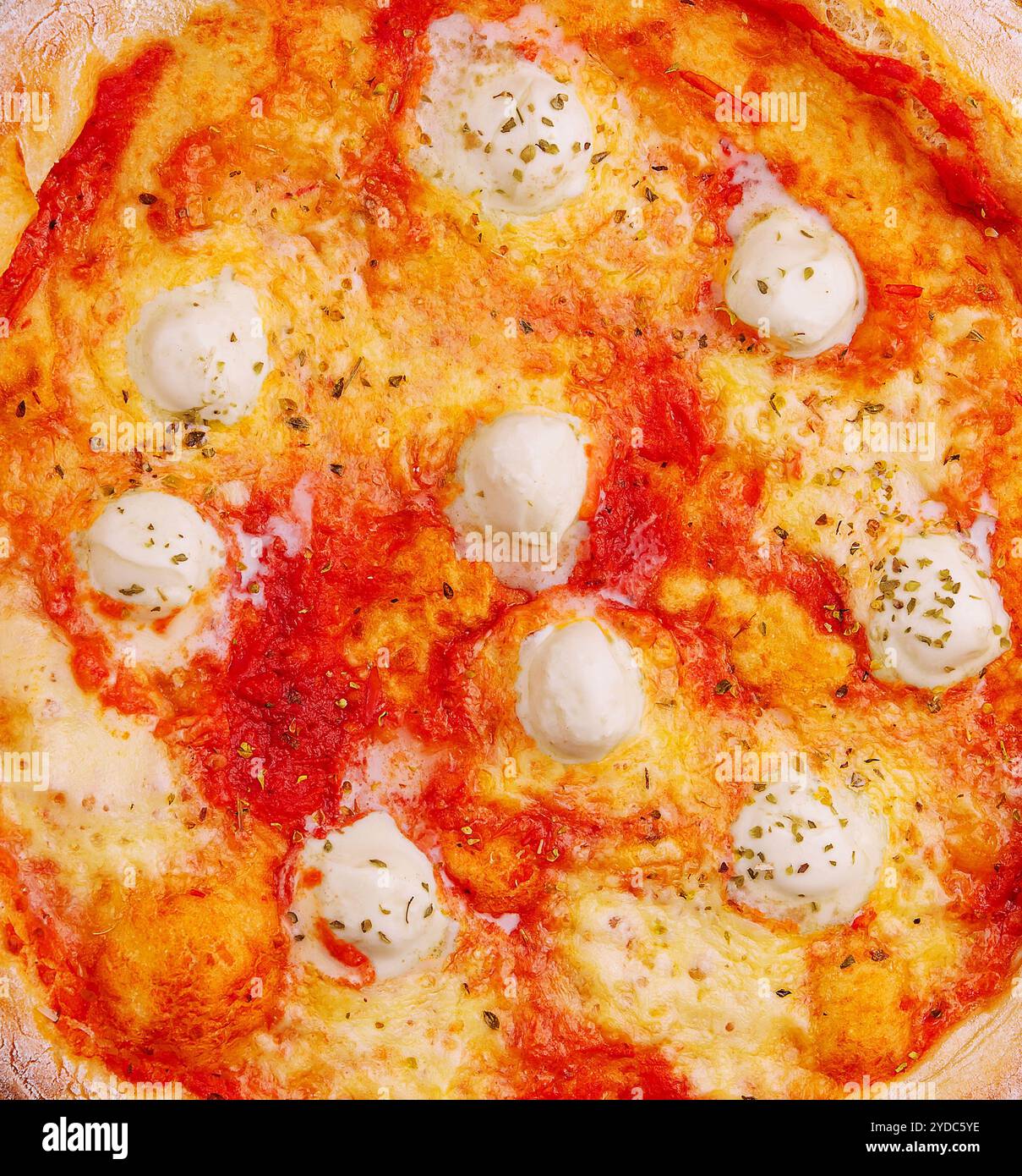 Neapolitan pizza margherita naples hi-res stock photography and images - Alamy