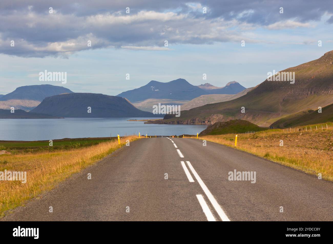 Icelandic hill hi-res stock photography and images - Alamy
