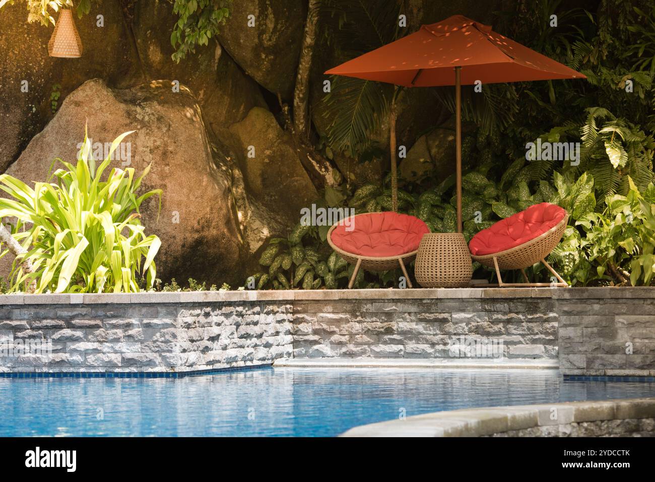 Exterior chairs hi-res stock photography and images - Alamy