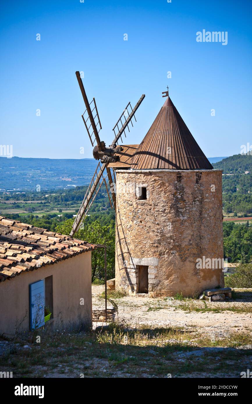 Old windmill stone tower historic hi-res stock photography and images ...