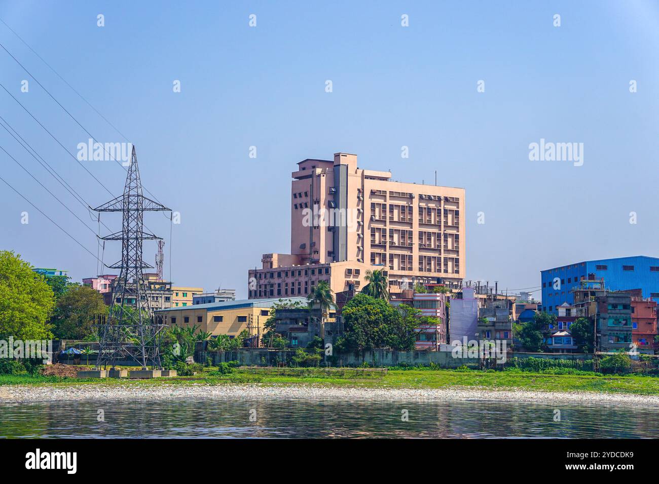 Industrial and residential area of dhaka city, Dhaka city riverside ...