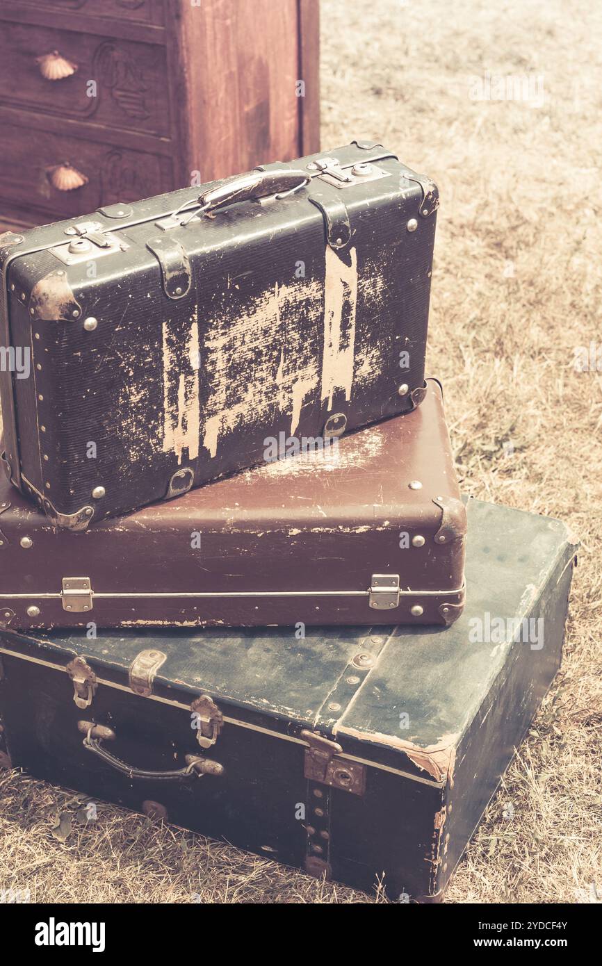 Old suitcases pile retro style Stock Photo - Alamy