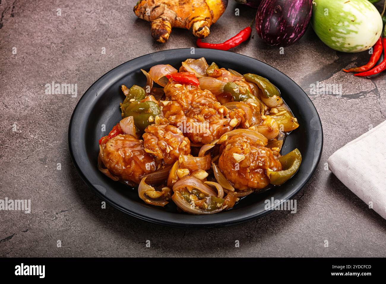 Chinese cuisine - prawn with chili sauce and garlic Stock Photo - Alamy