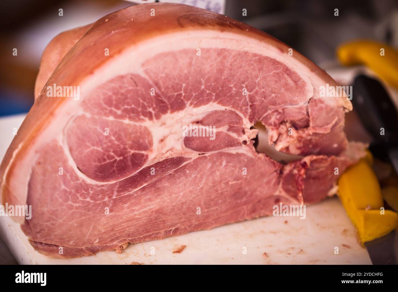 Piece pork smoked ham hi-res stock photography and images - Alamy