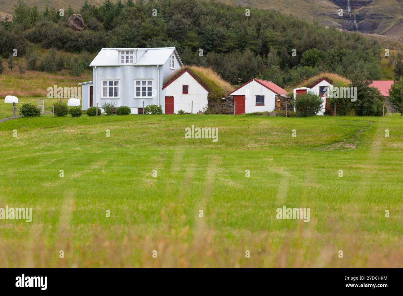 Traditional icelandic residential buildings hi-res stock photography ...