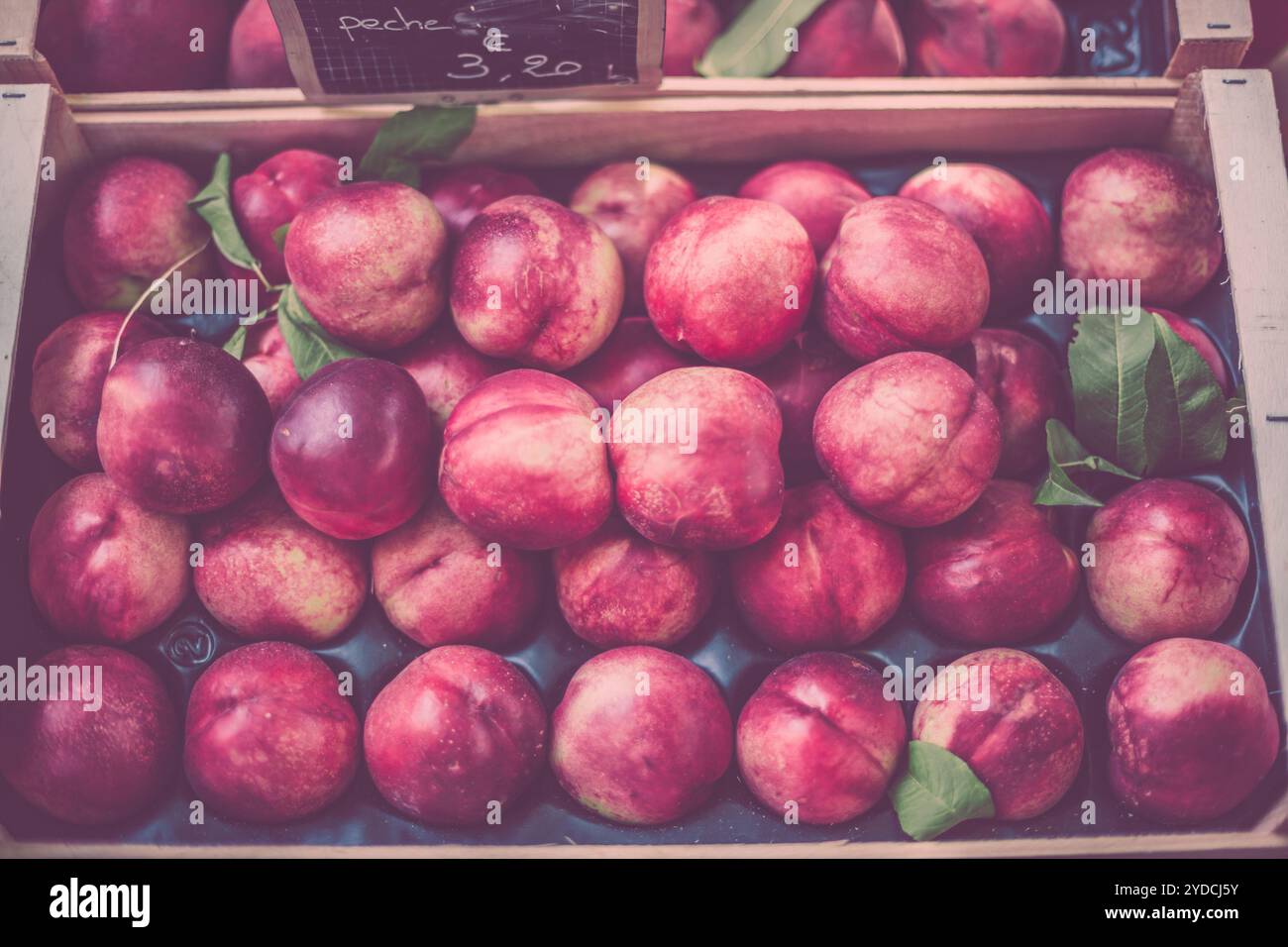 Nectarines in crate hi-res stock photography and images - Alamy