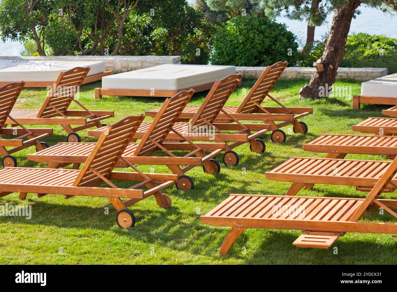 On poolside empty sun hi-res stock photography and images - Alamy