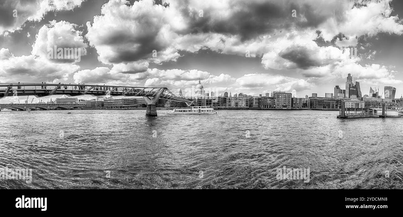 Scenic panoramic view over the river Thames and the skyline with ...