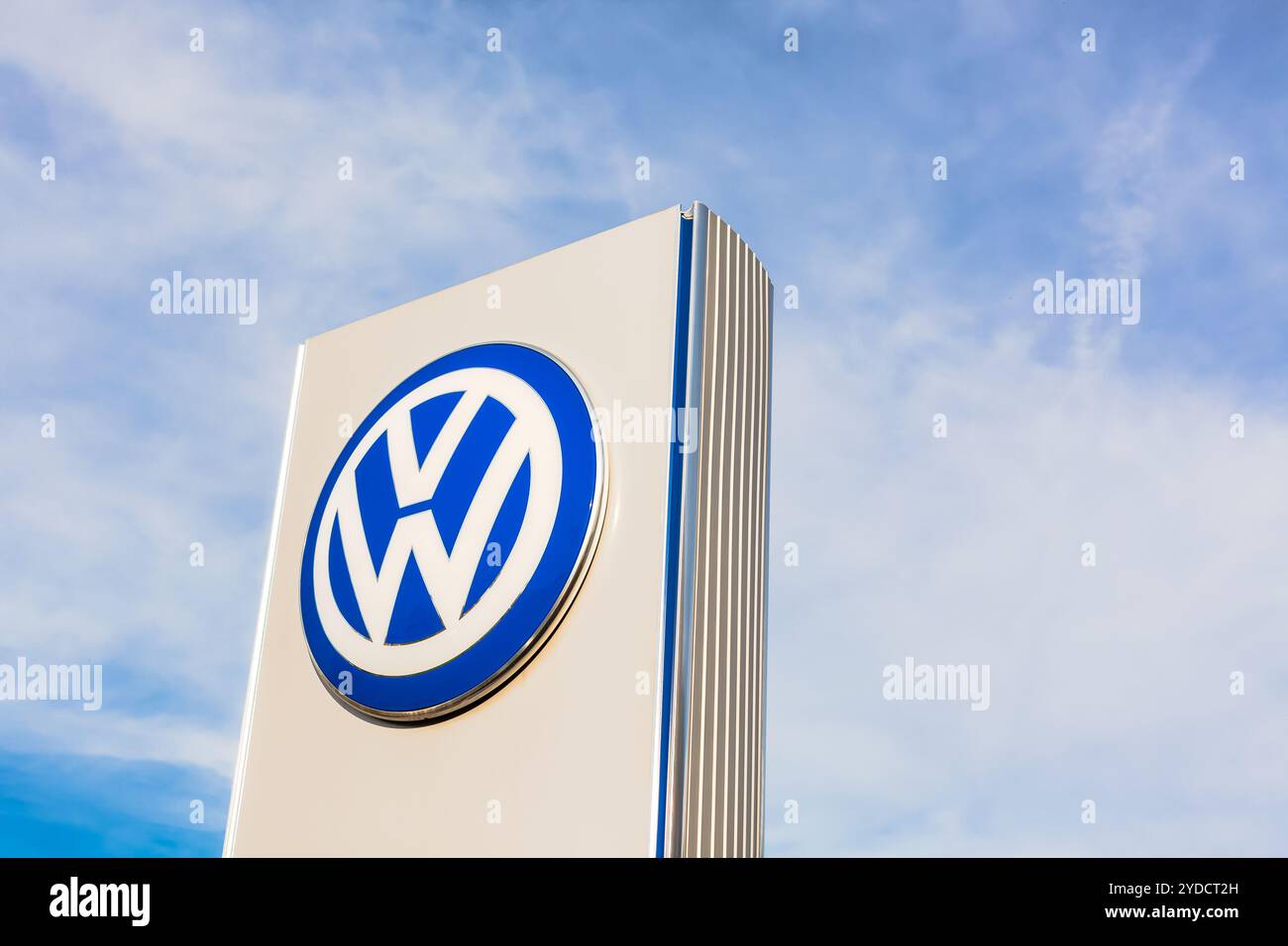 Volkswagen dealership exterior hi-res stock photography and images - Alamy