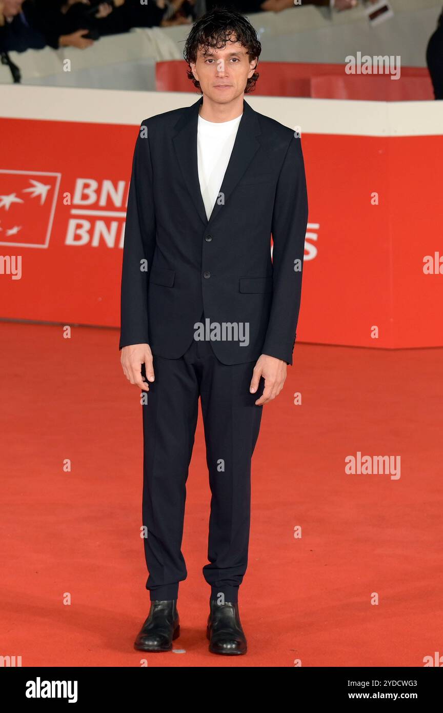 Renato De Simone bei der Premiere der 4. Staffel der Rai TV-Serie 'L ...