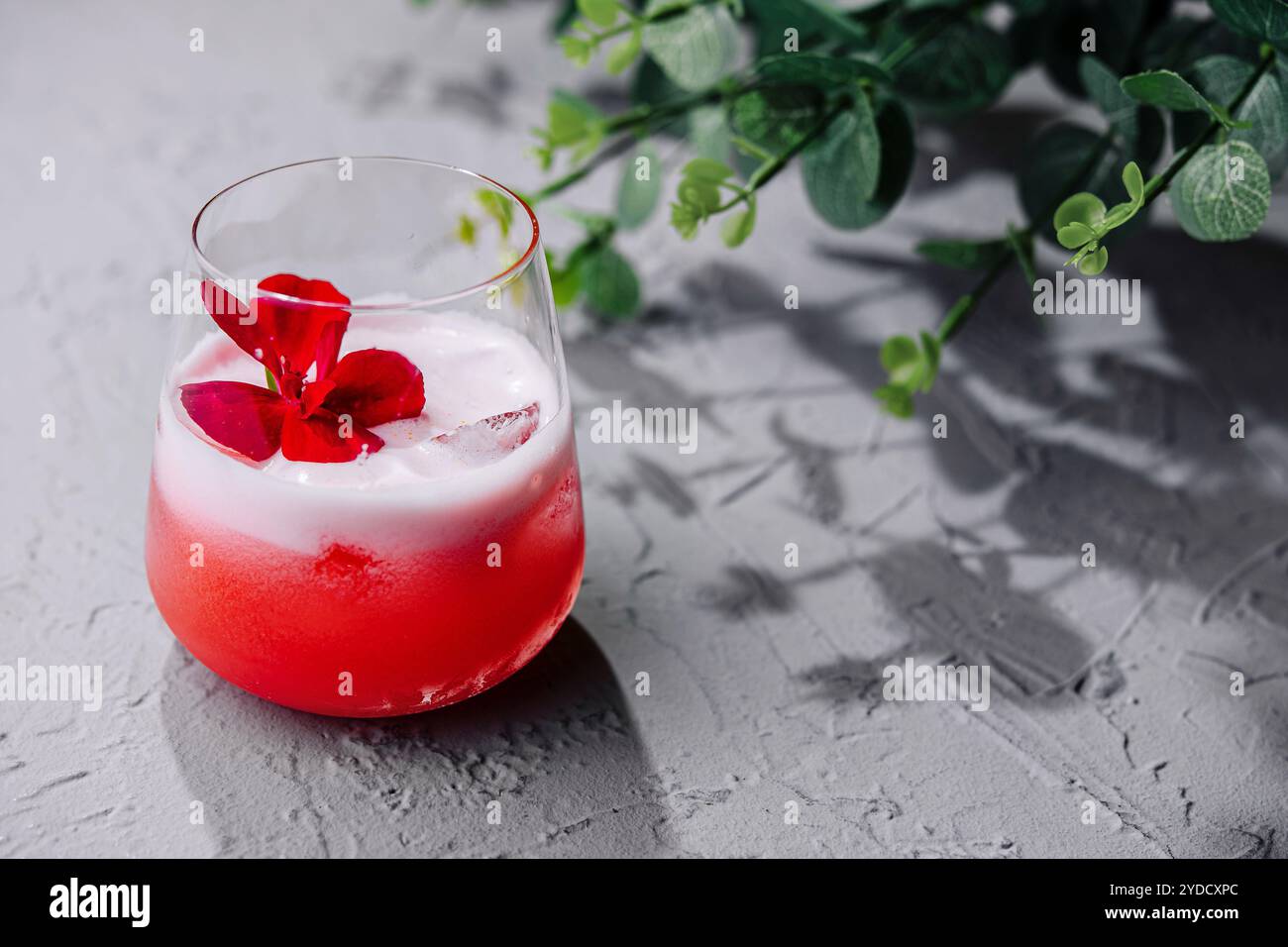 Luxury white glass gin hi-res stock photography and images - Alamy