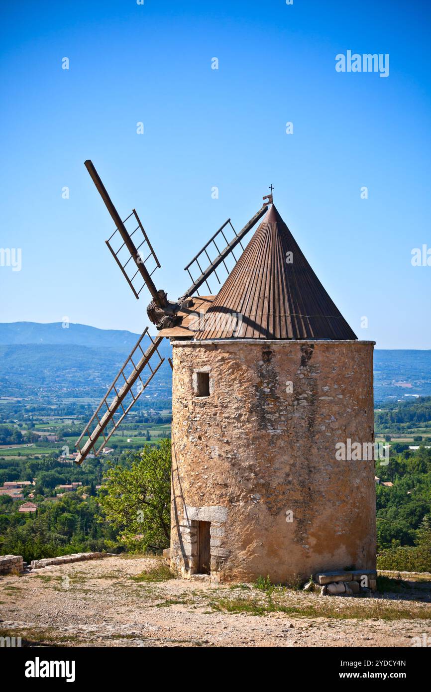 Old windmill stone tower historic hi-res stock photography and images - Alamy