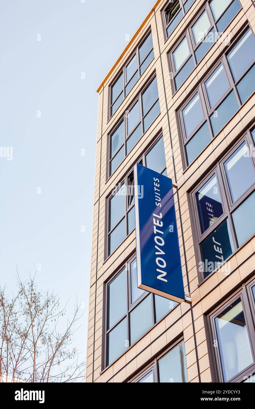 Novotel suites logo at hotel building in Munich Stock Photo - Alamy