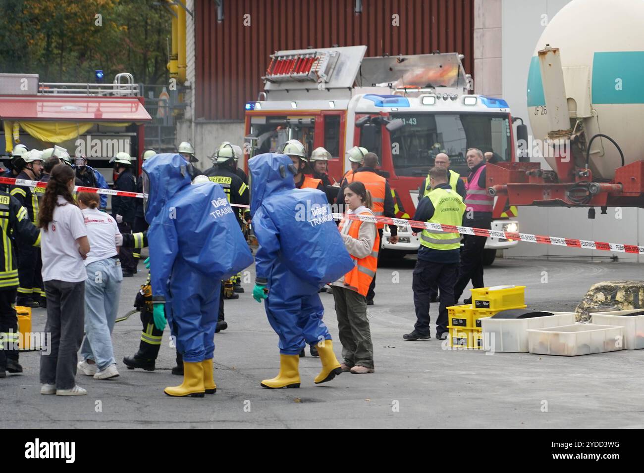 ABC Training bei der Katastrophenschutzübung zum Erkunden und ...