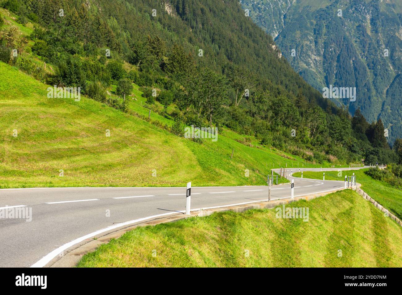Turn view hi-res stock photography and images - Alamy