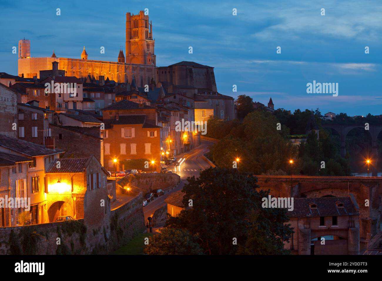 Albi cathedral illuminated night hi-res stock photography and images ...