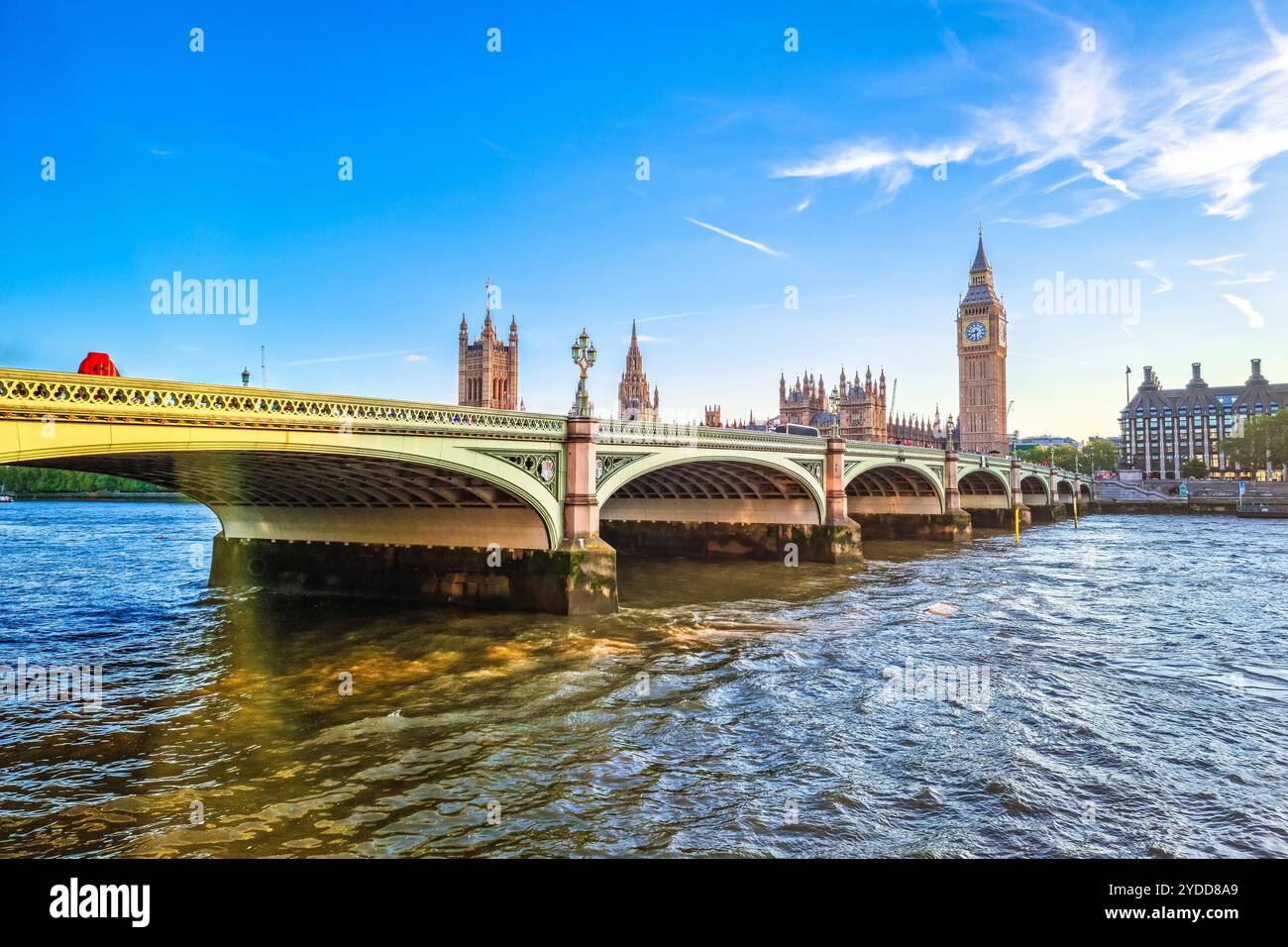 Big ben from the thames hi-res stock photography and images - Alamy
