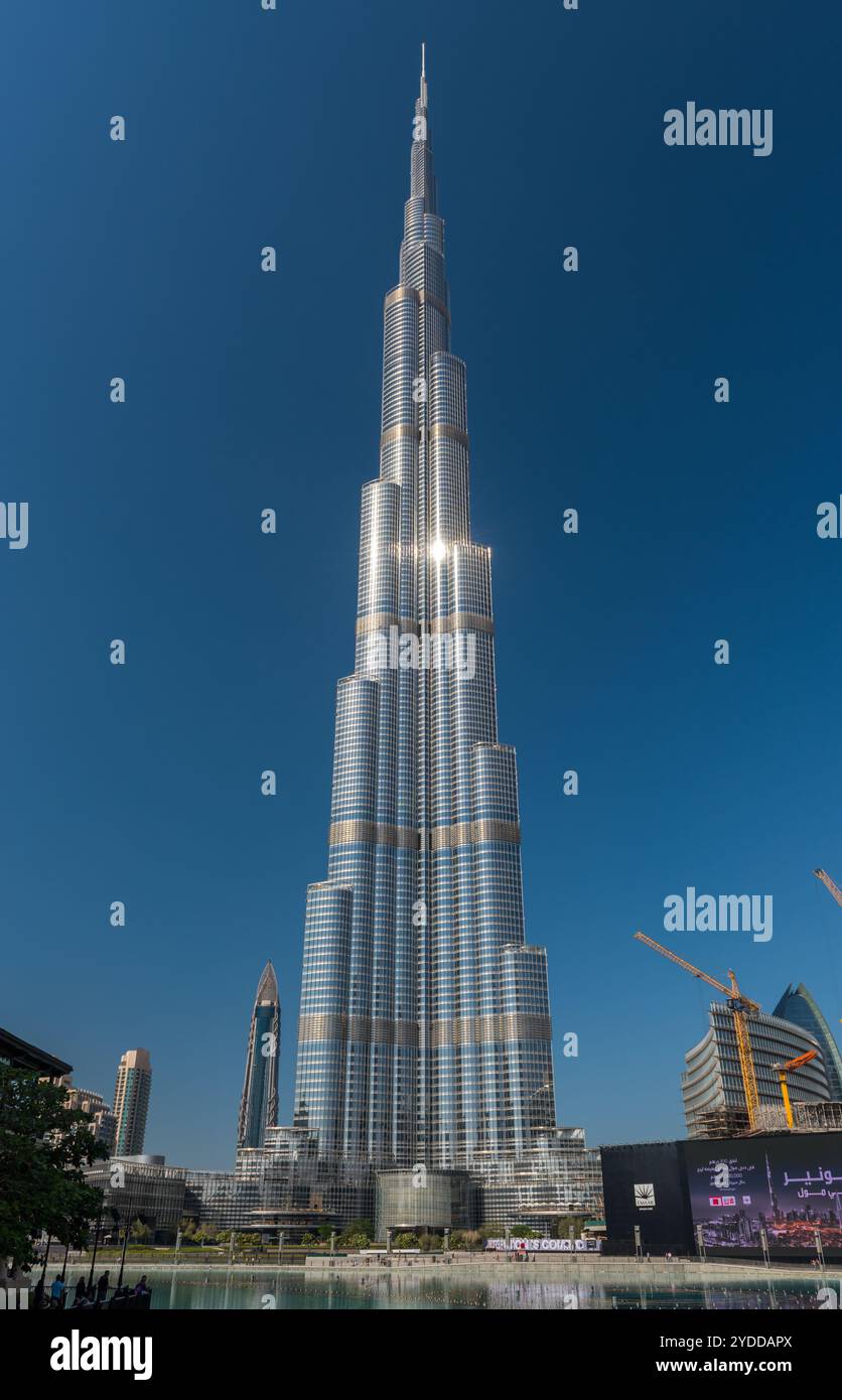 Burj al Khalifa, the tallest building in the world Stock Photo - Alamy