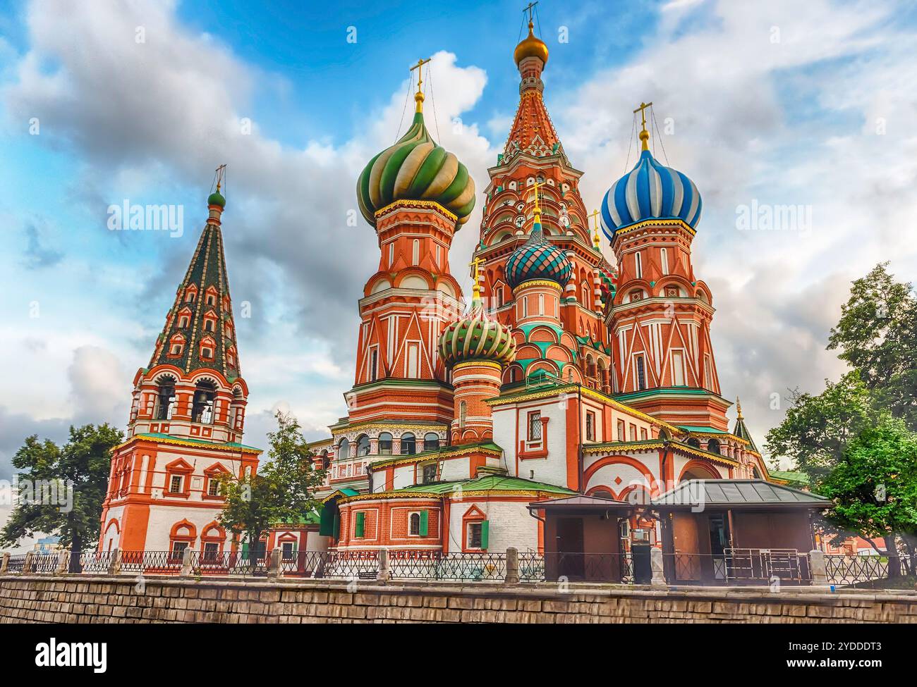 The scenic orthodox Saint Basil's Cathedral, iconic landmark on Red ...